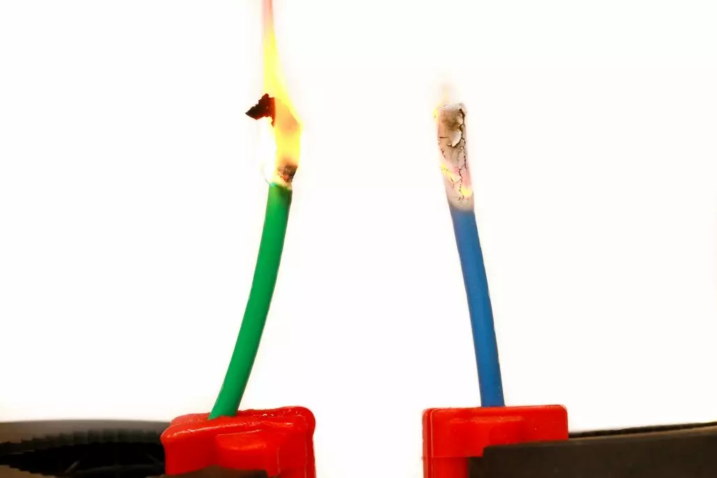 Differences of PVC Vs. Silicon Test Lead Cables | Warwick Test Supplies